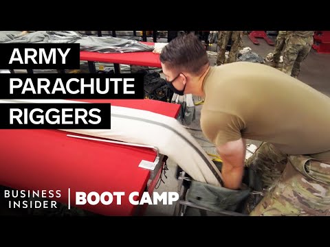 How Army Riggers Pack 75,000 Parachutes A Year At Airborne School ...